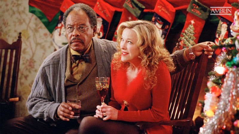 Surviving Christmas (2004) - About the Movie | Amblin